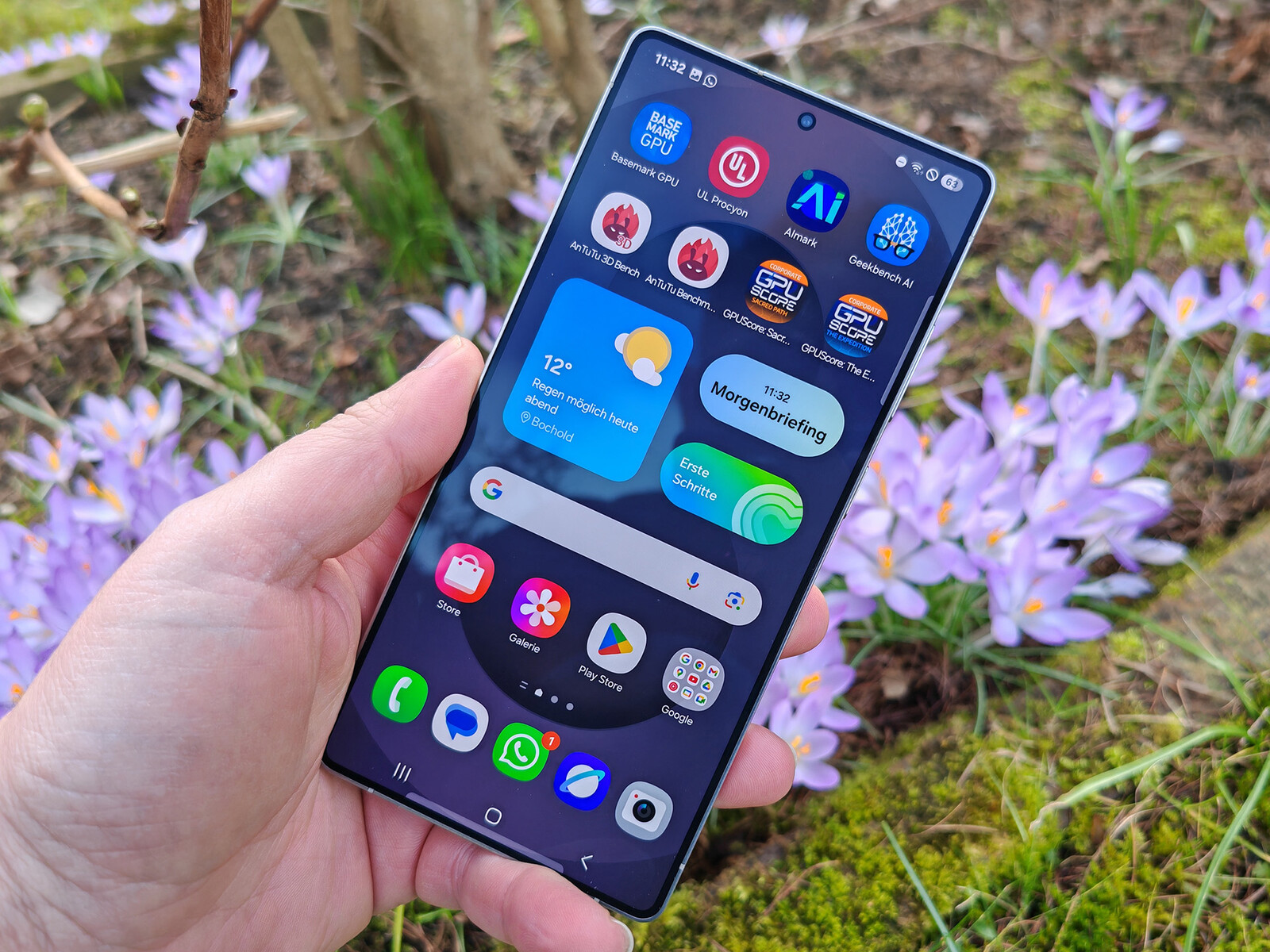 Samsung Galaxy S25 Ultra review - The AI phone relies fully on ...