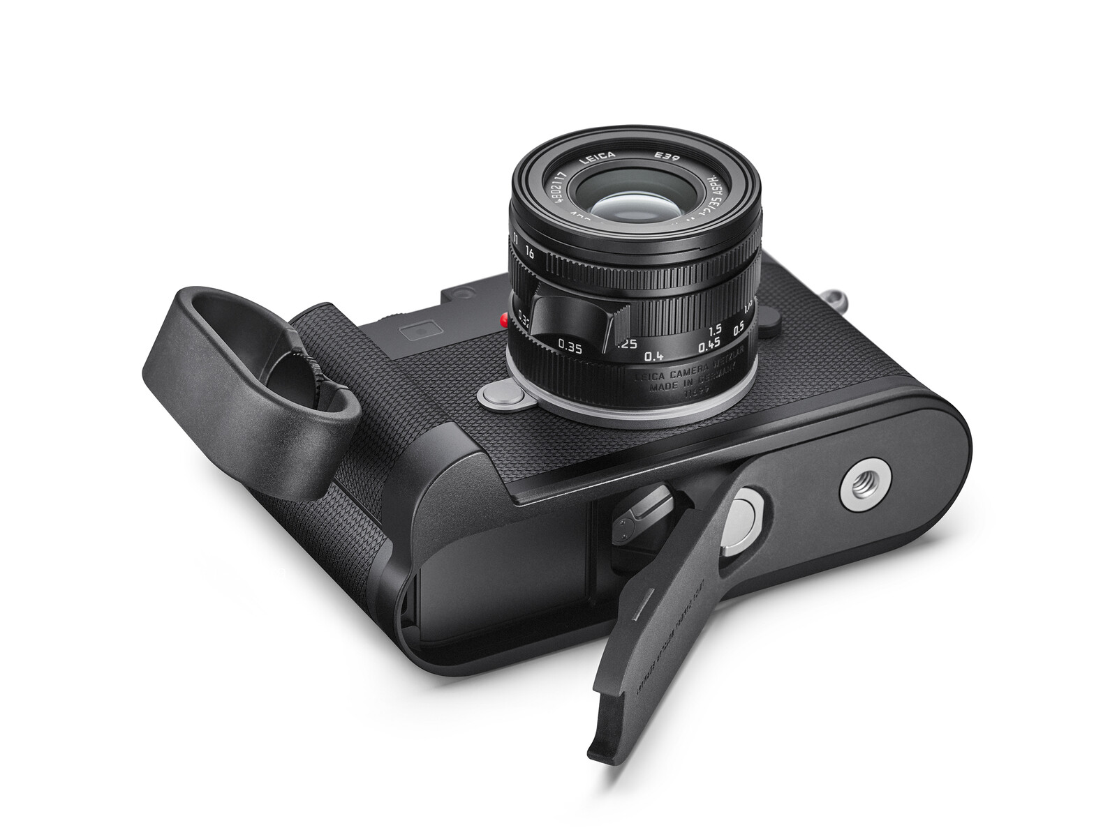 Leica M EV1 debuts as first digital M-series camera with built-in EVF ...