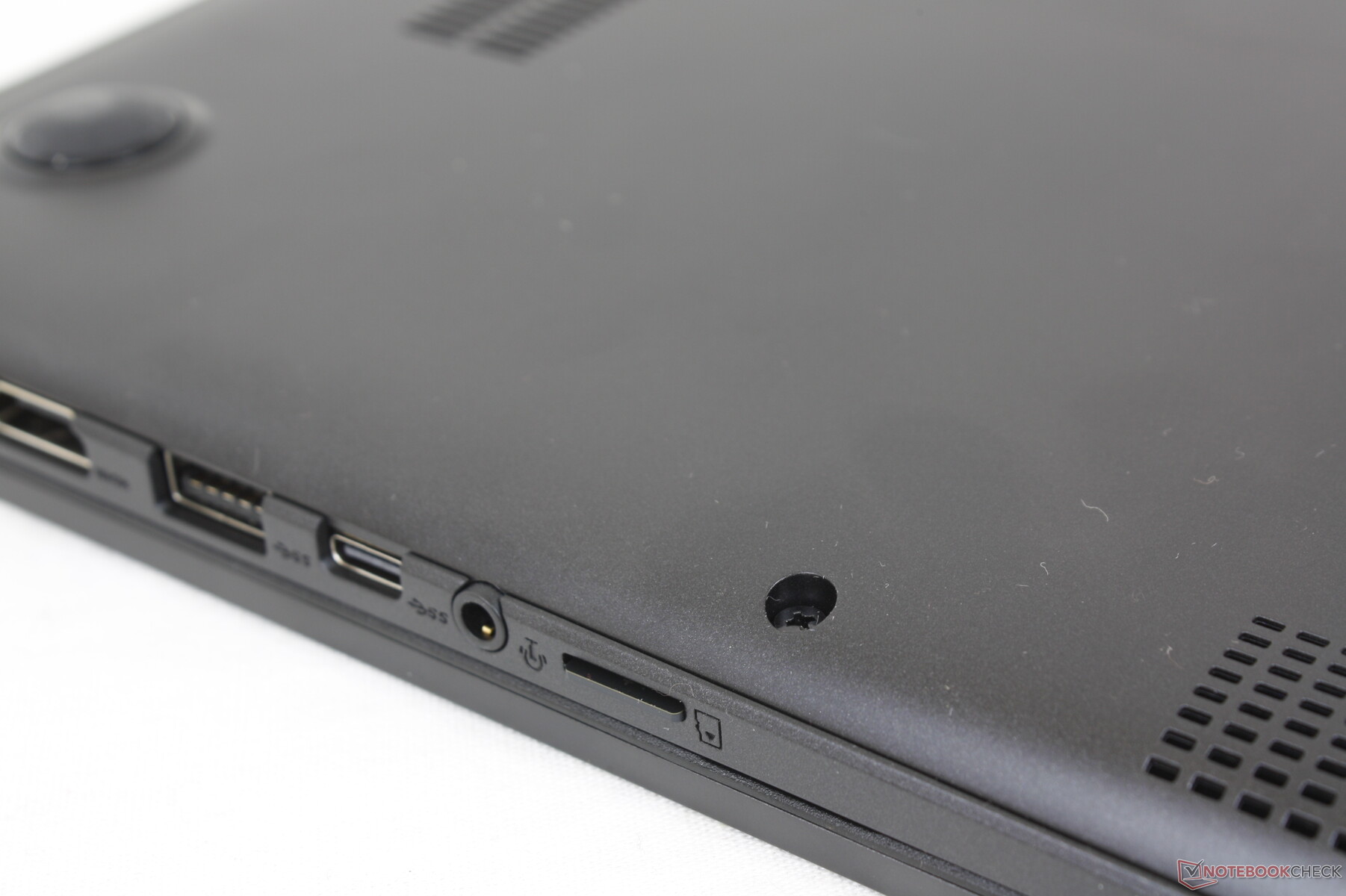 Asus Vivobook 15 K513EQ OLED laptop review: The Lenovo IdeaPad ...