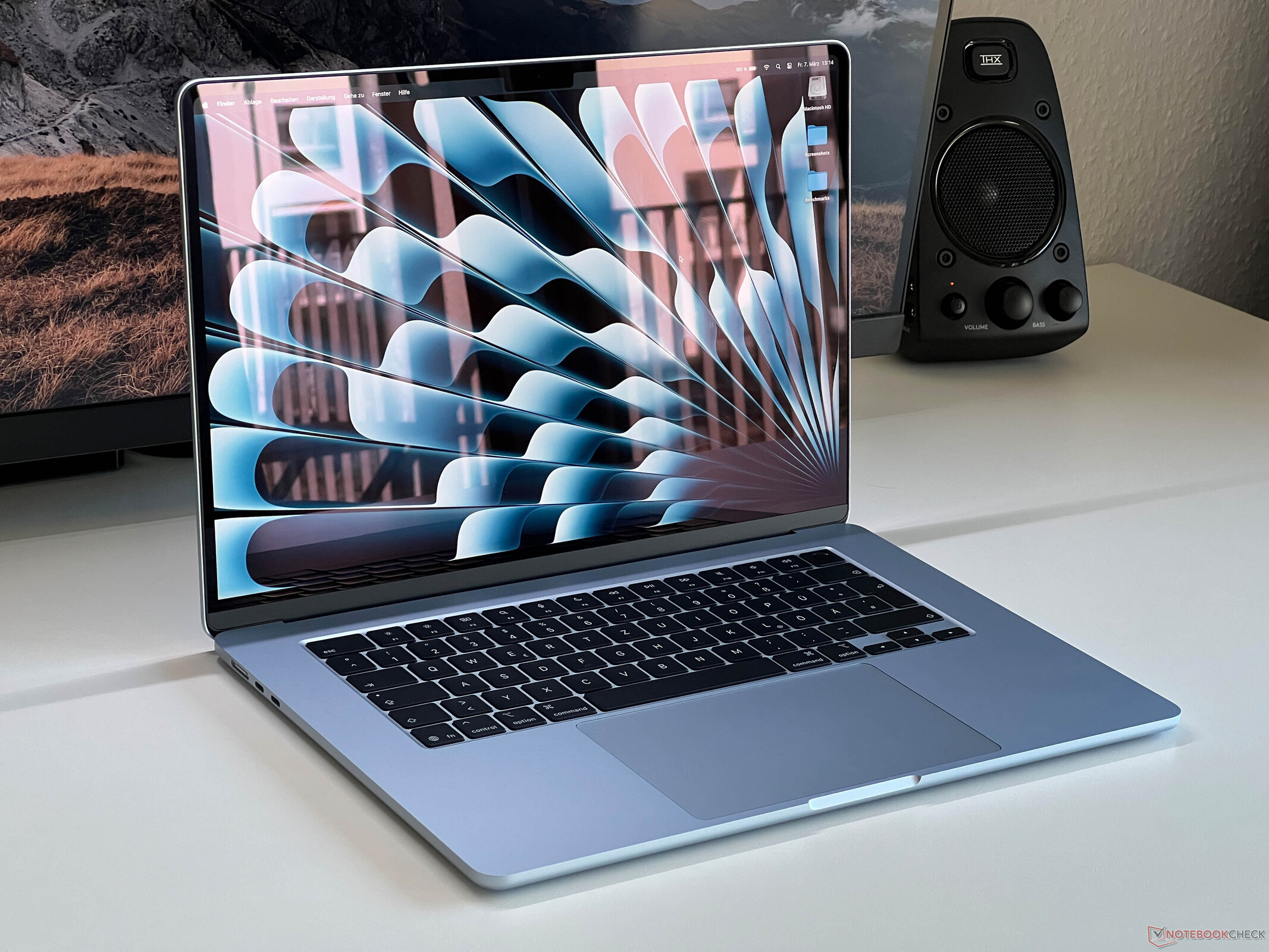 Apple MacBook Air 15 M4 Review The Fanless M4 SoC Is Years Ahead Of Apple MacBook Air 15 M4 Review The Fanless M4 SoC Is Years Ahead Of