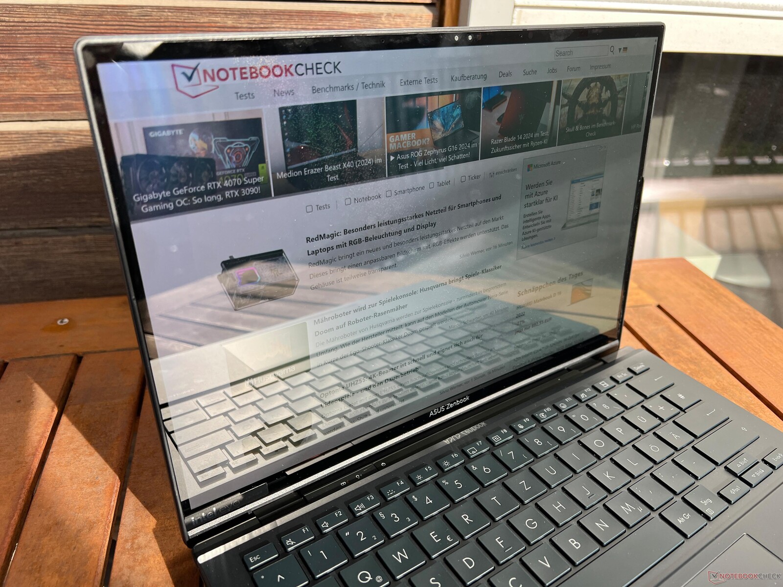 Asus Zenbook Duo OLED (2024) convertible review: Multitasking champion ...