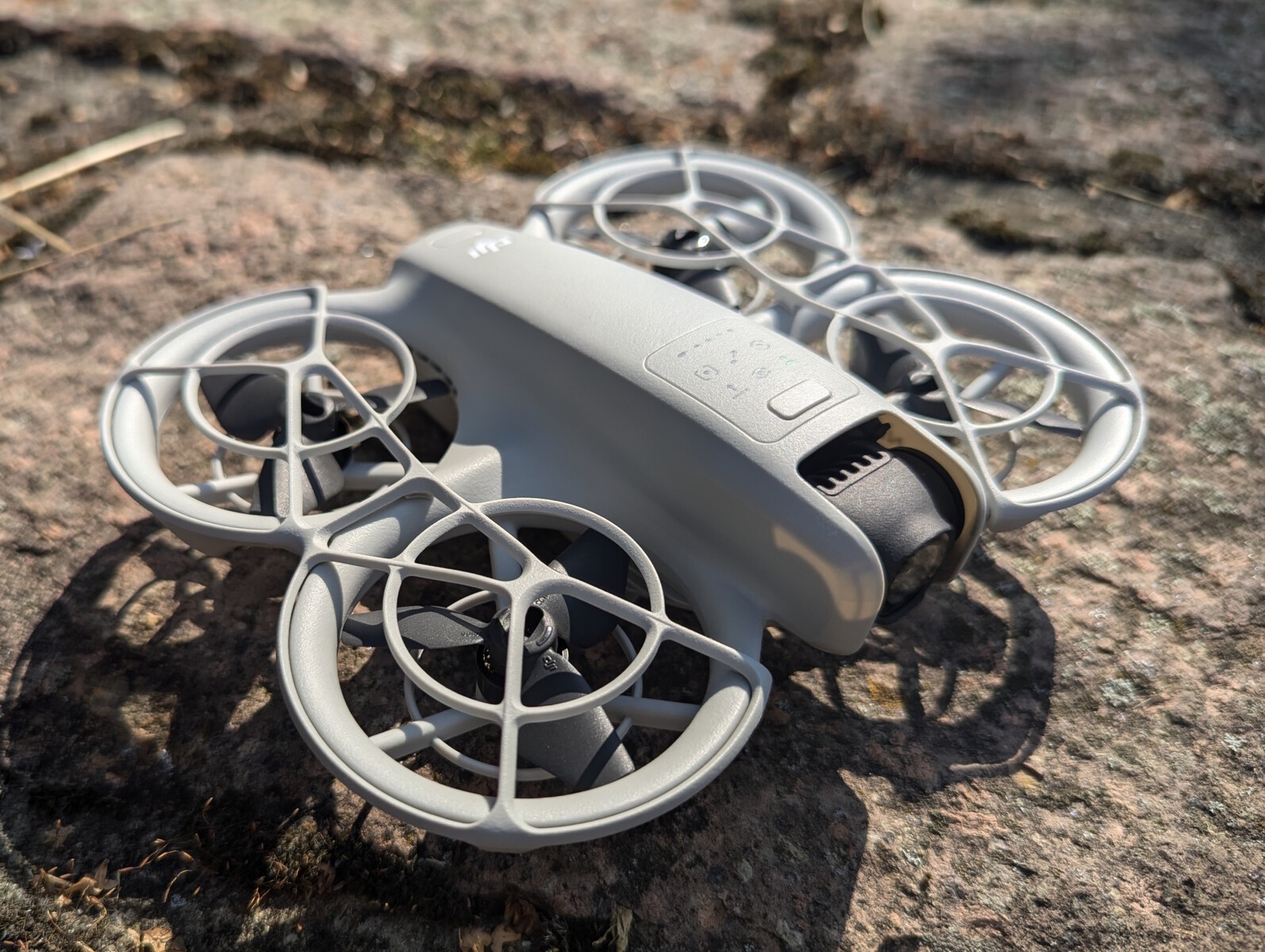 Brand-new DJI Neo hands-on: DJI's lightest and most affordable video ...