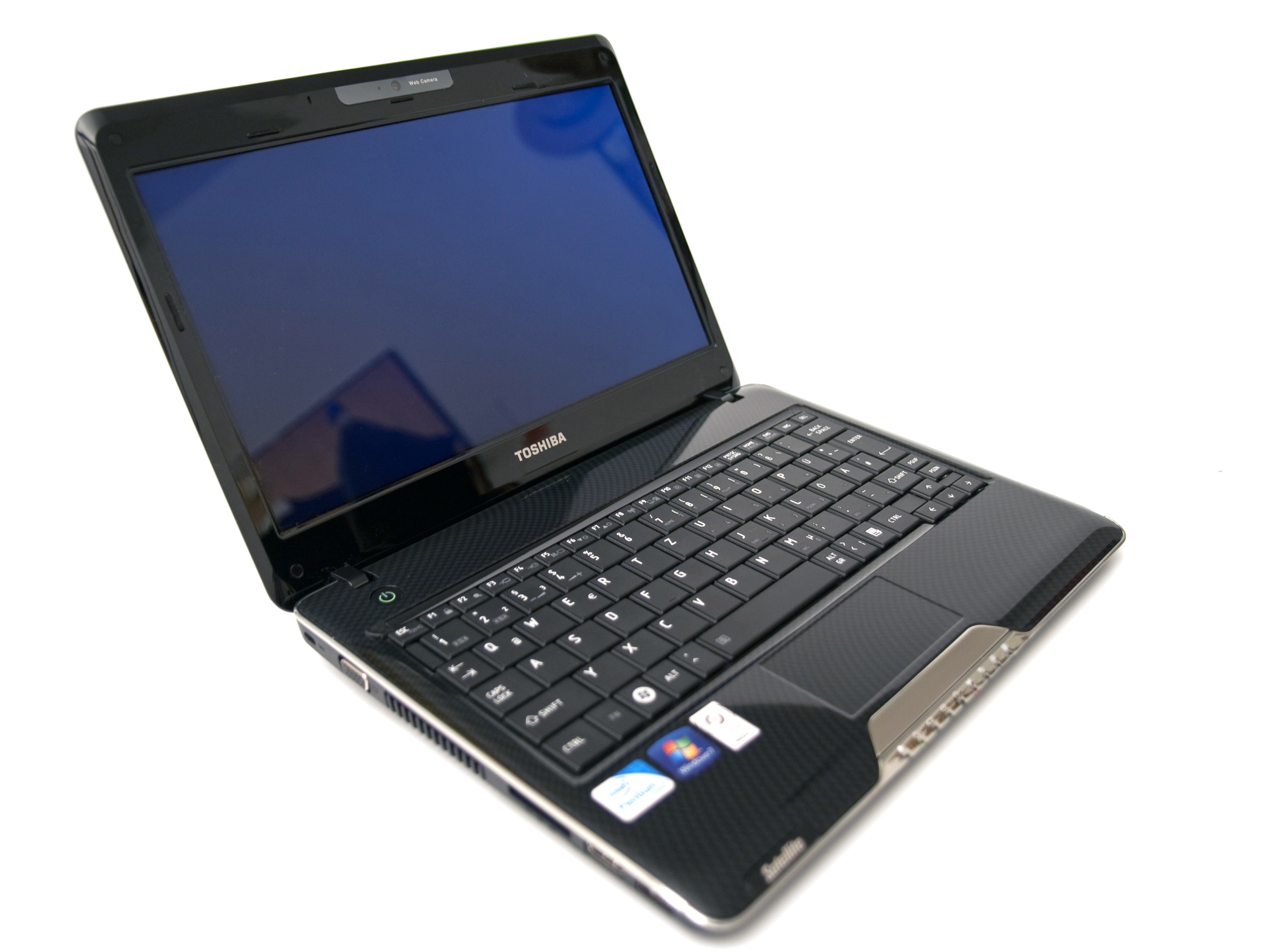 Toshiba Satellite T110-10X - Notebookcheck.net External Reviews